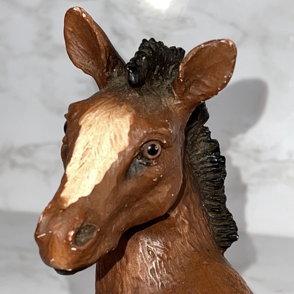 Universal Statuary | Art | Vintage Laying Horse Foal Colt Filly Statue ...